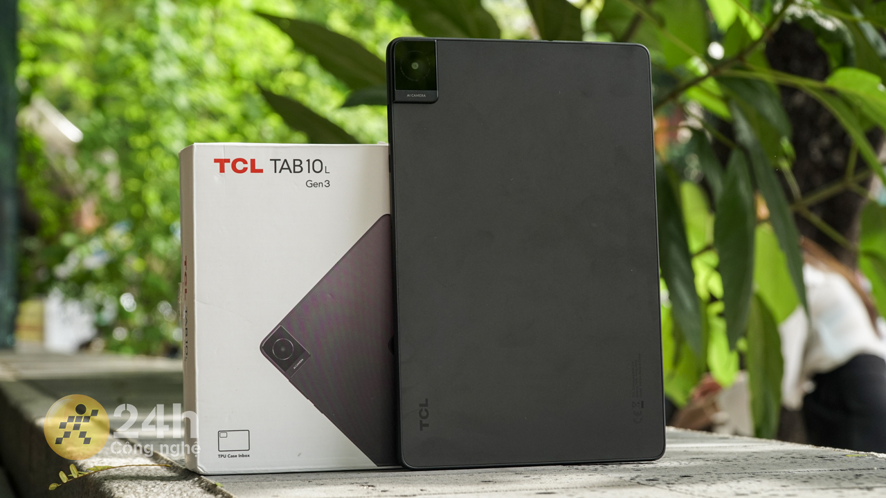 Trên tay TCL Tab 10L Gen 3: Thiết kế bắt mắt, trang bị Helio G36